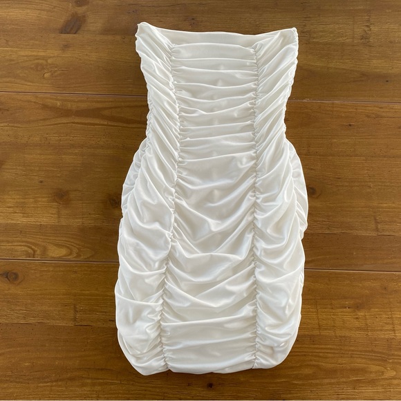 SHEIN | Dresses | Nwot Shein White Strapless Scrunch Sexy Dress | Poshmark